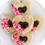 35 Sweet & Simple Valentine's Treats for Kids (That Parents Will Love Too!)