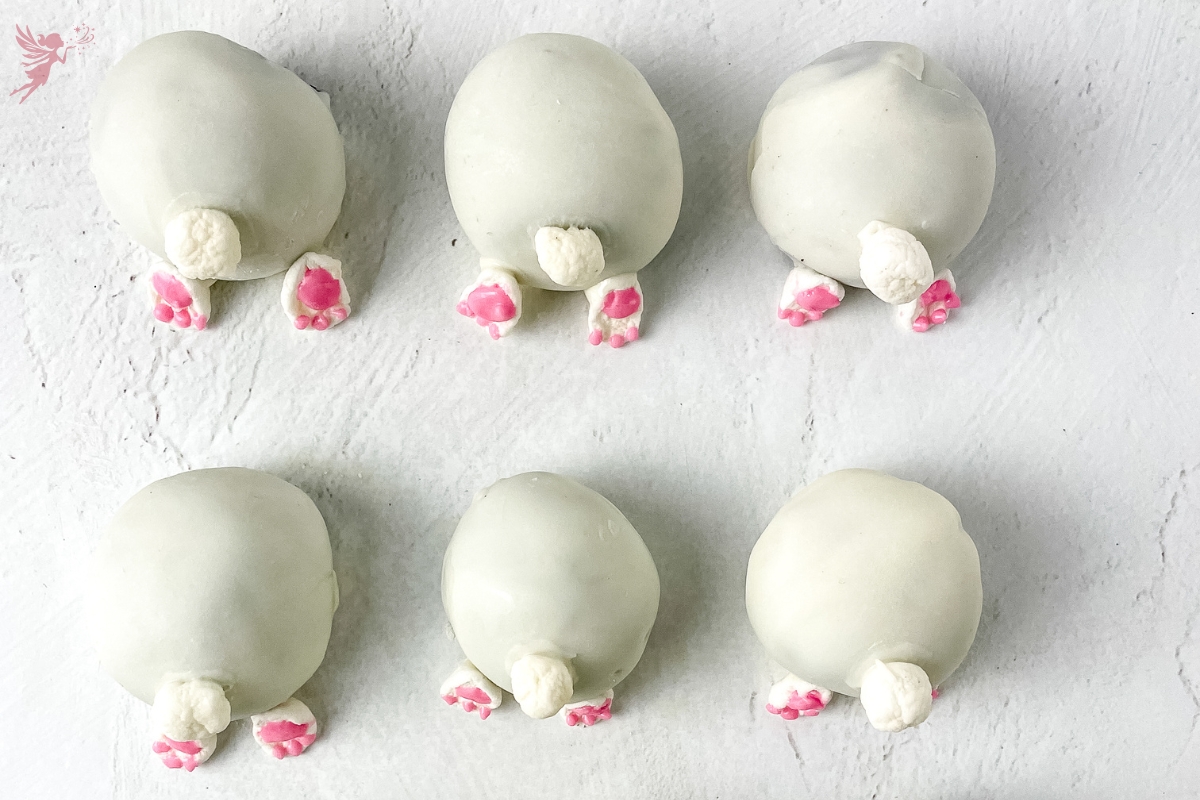 Easy Bunny Butt Truffles: No-Bake Easter Treats