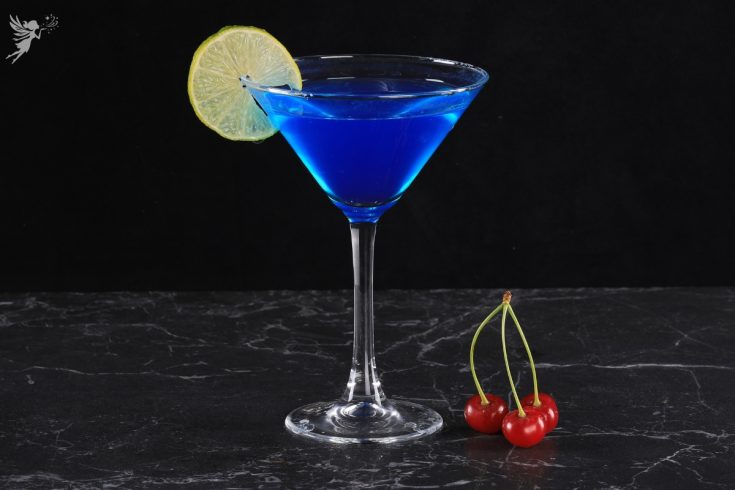 Vibrant Blue Martini Cocktail for a Pop of Color at Sophisticated Soirees!