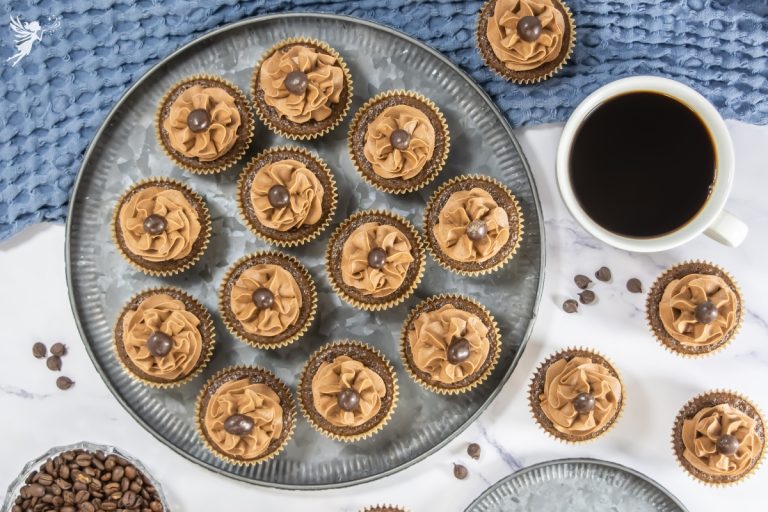 25 Bite-Sized Sweet Treats Perfect for Parties