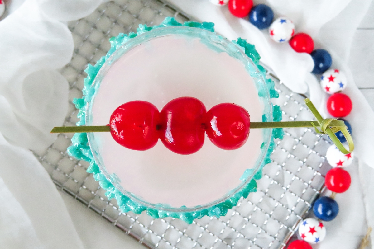 The Explosive Fireworks Cocktail: A Patriotic Pop in Every Sip