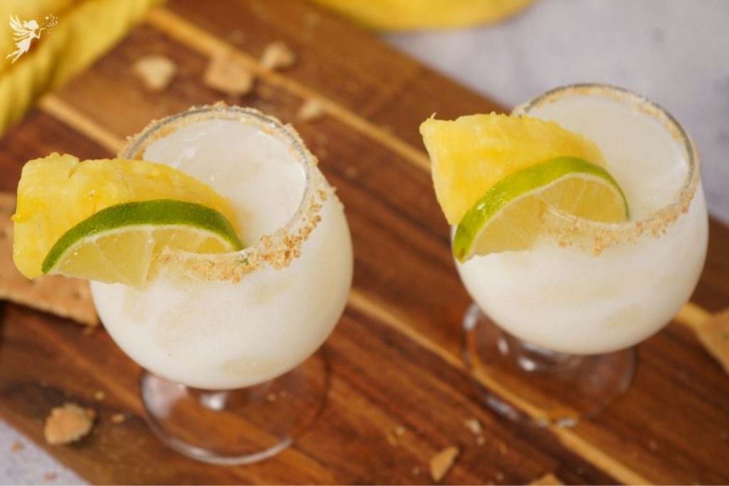 This Key Lime Pie Cocktail Tastes Like Dessert in a Glass