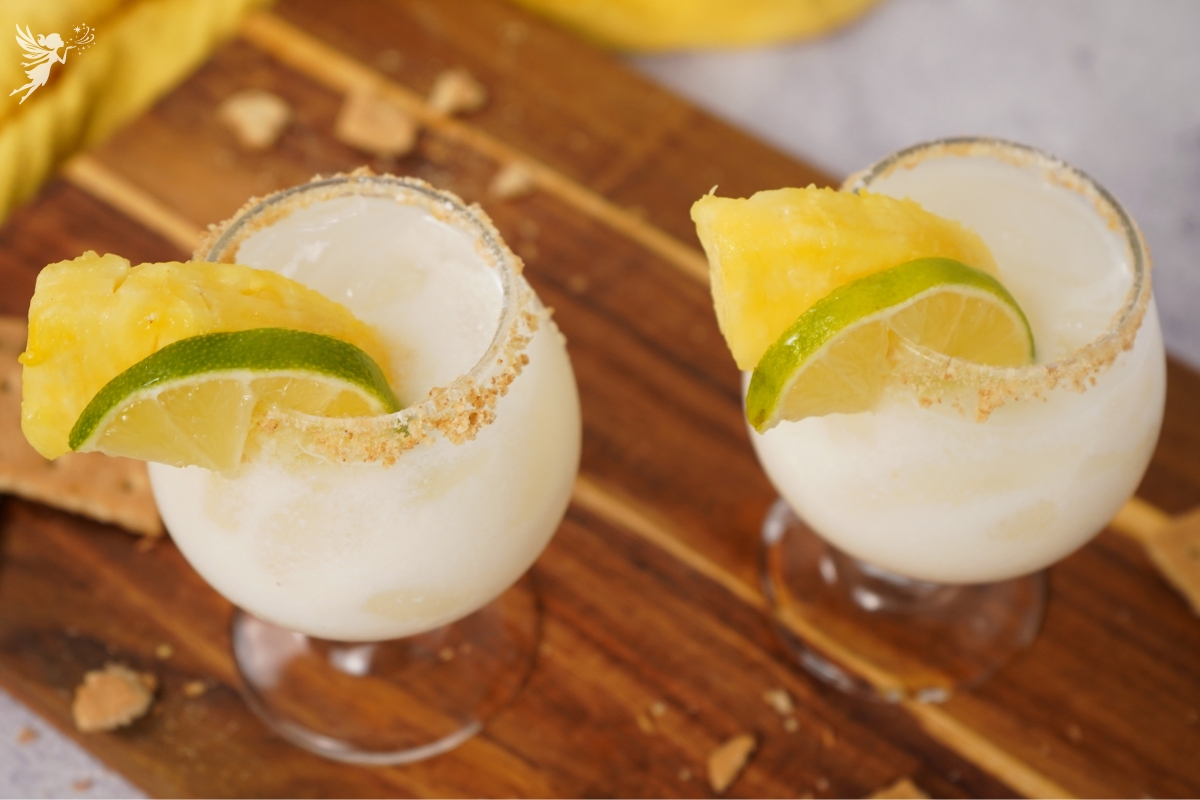 This Key Lime Pie Cocktail Tastes Like Dessert in a Glass